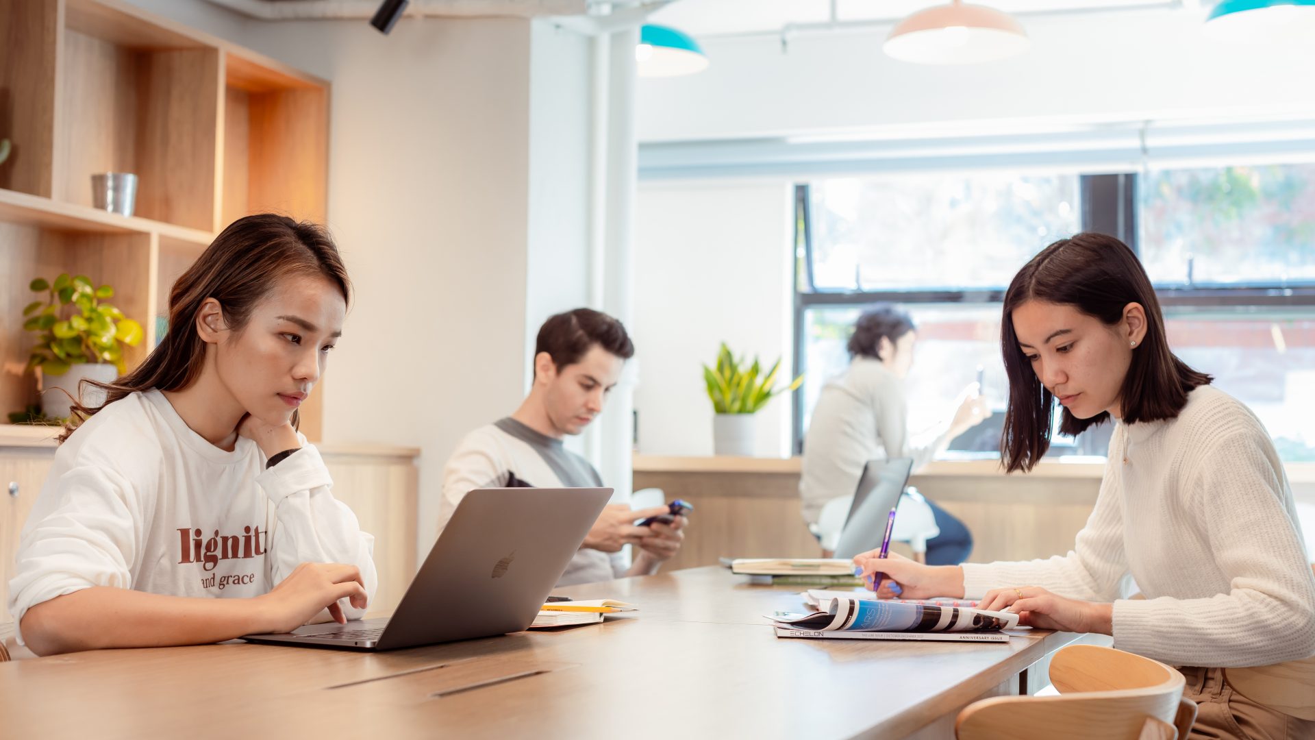 Weave Studios – StartmeupHK