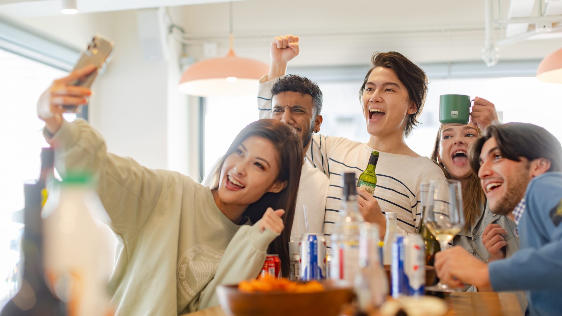 Weave Studios – StartmeupHK